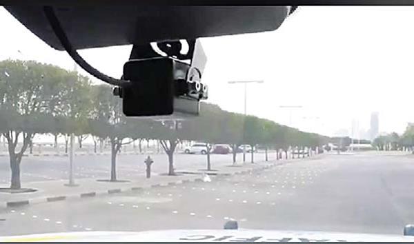 Mobile cameras to control traffic - Speed cameras to double - KUWAIT ...